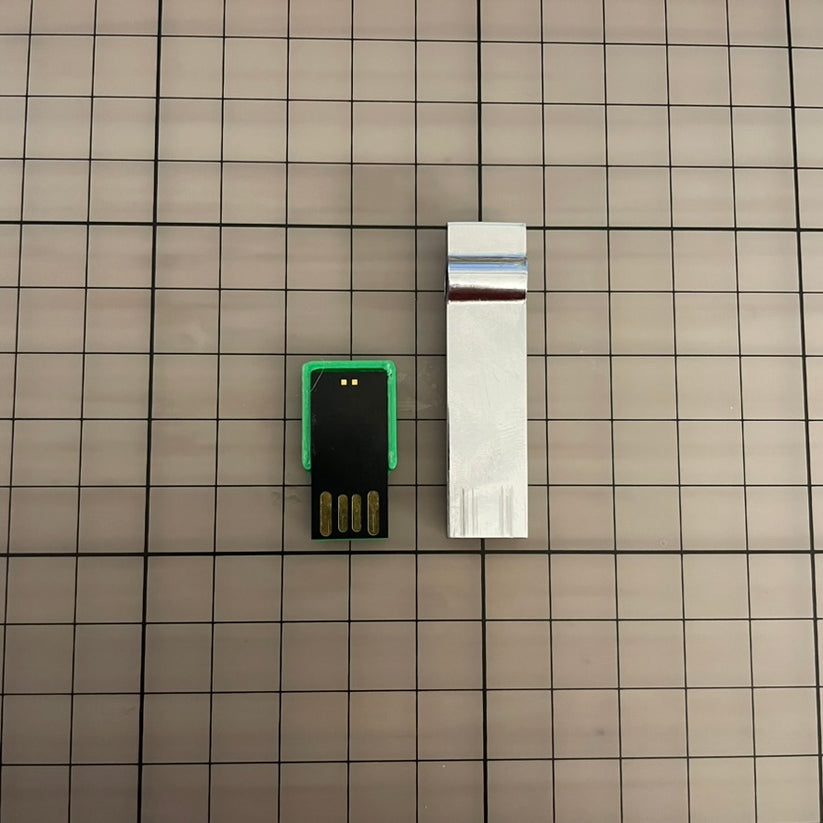 TinyUSB - A compact 16GB UDP (USB Disk in Package) USB Flash Drive ...